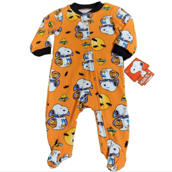 Peanuts | Pajamas | Peanuts Snoopy Halloween Pajamas | Poshmark